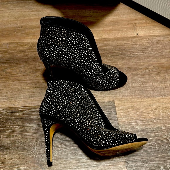 INC International Concepts | Shoes | Stylish Gem Studded Glitz Heel ...